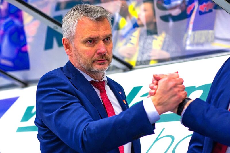 David Čermák je na střídačce Motoru zatím stoprocentní. Uvidíme po ...