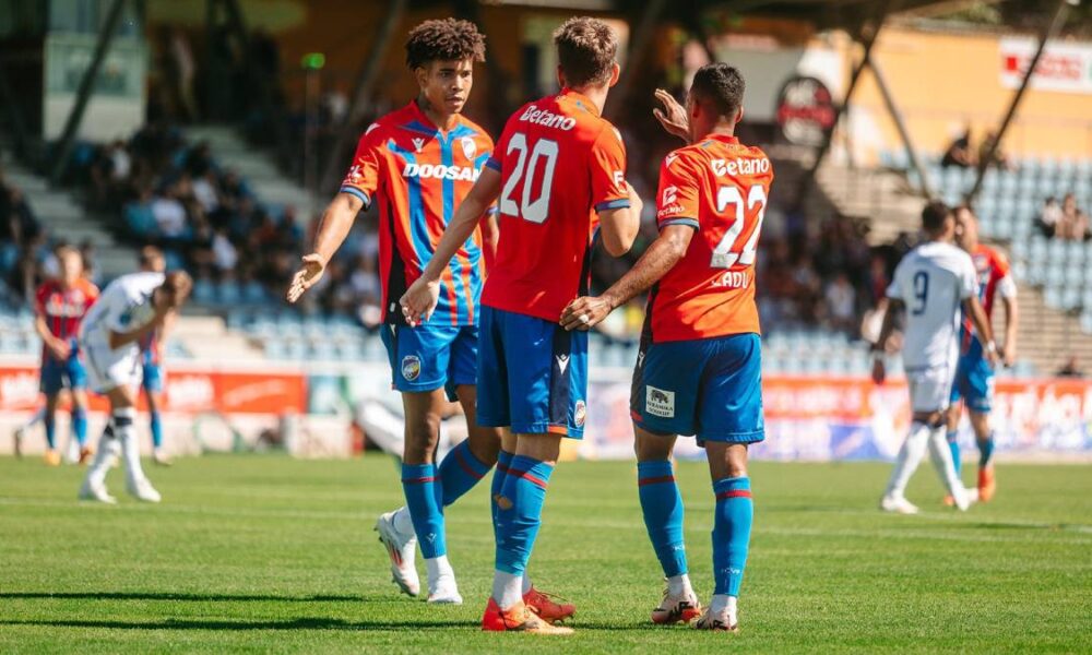 Plzeň představila dresy pro sezónu 2024/25. S čím jde Viktoria do ...